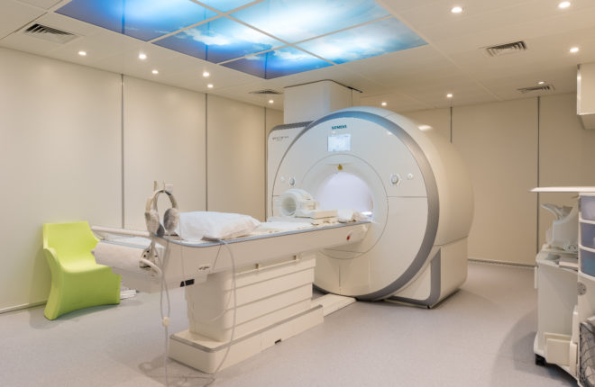 Magnetic Resonance Imaging (MRI) - Radius Imaging
